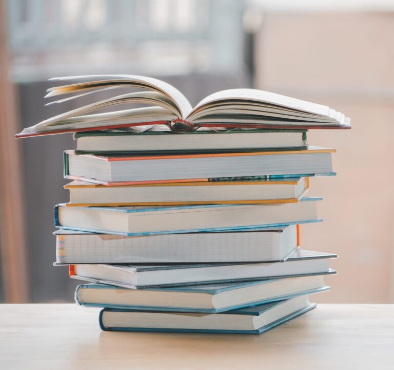 The 13 Best Coaching Books - Coaching Outside the Box